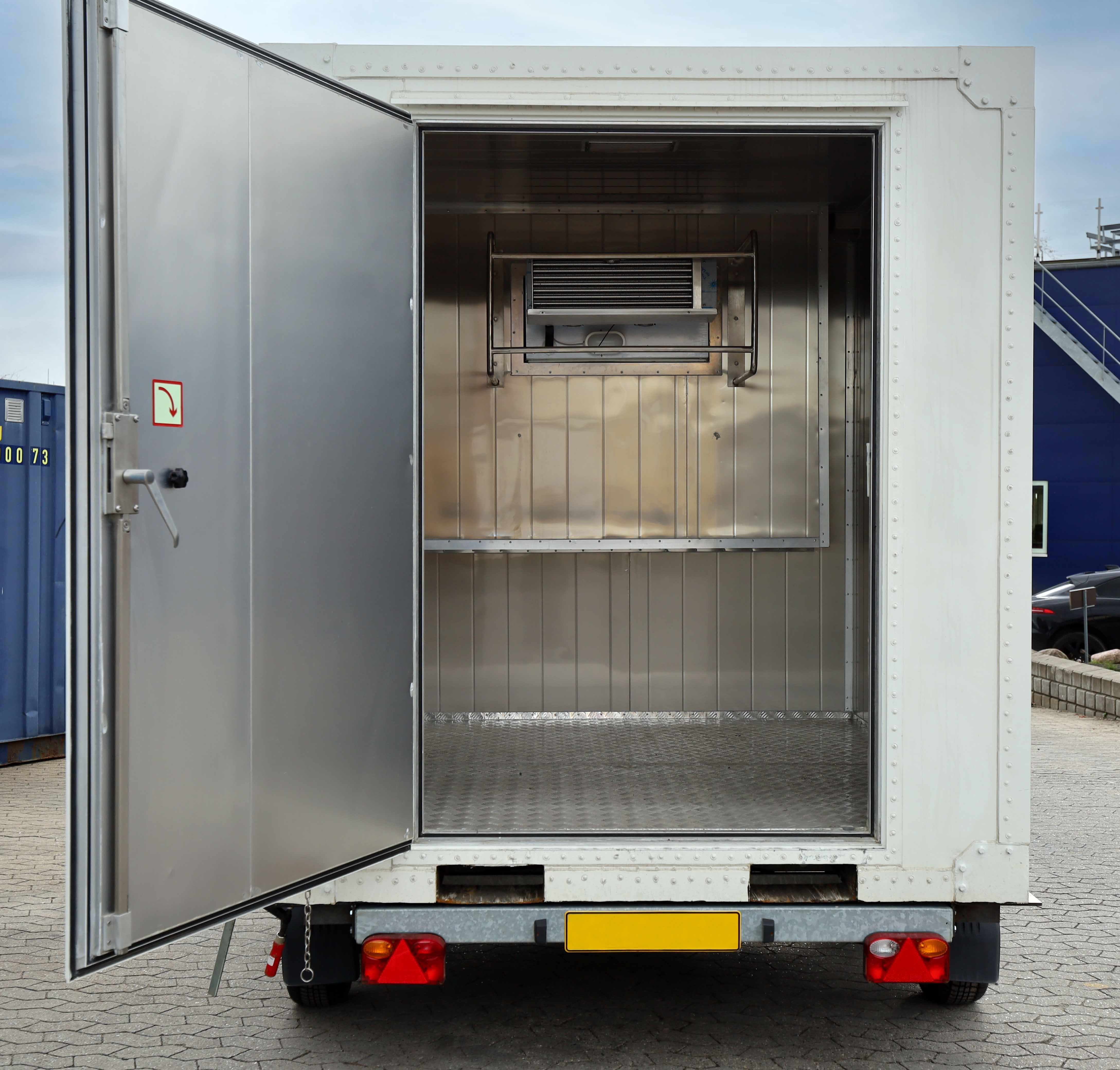 Portable trailer cold storage - Refrigerated mini storage | Rent / Buy